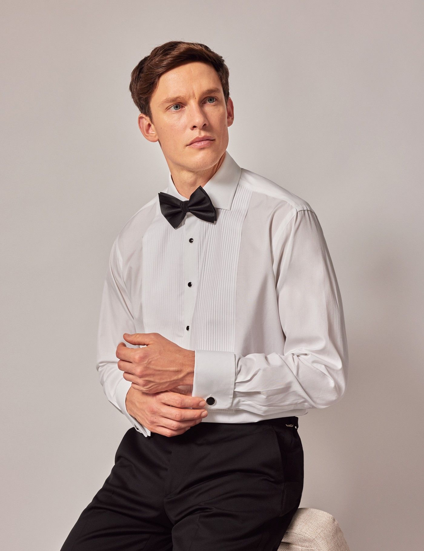 Men's White Pleat Front Slim Evening Shirt - French Cuff | Hawes & Curtis
