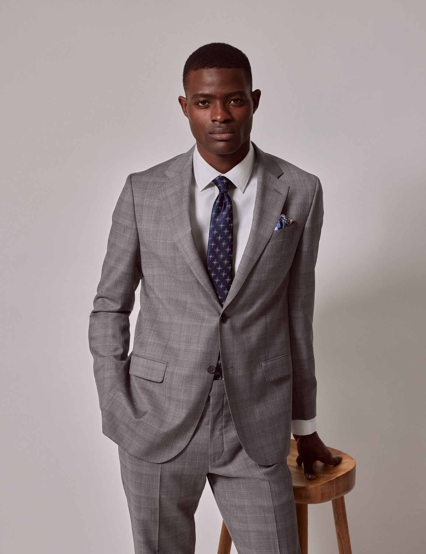 Men's Grey Plaid Tailored Fit Suit Jacket - 1913 Collection
