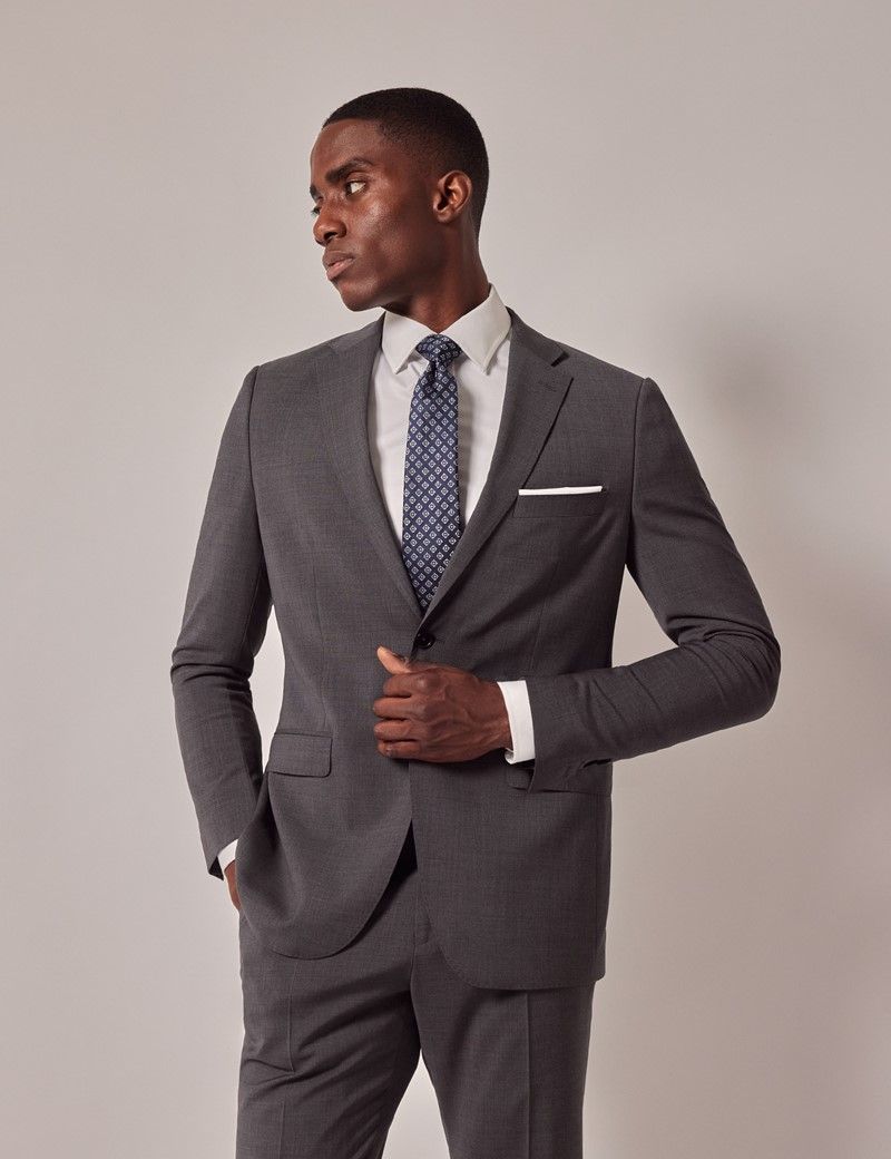 Men's Dark Grey Stretch Wool Slim Suit Jacket | Hawes & Curtis