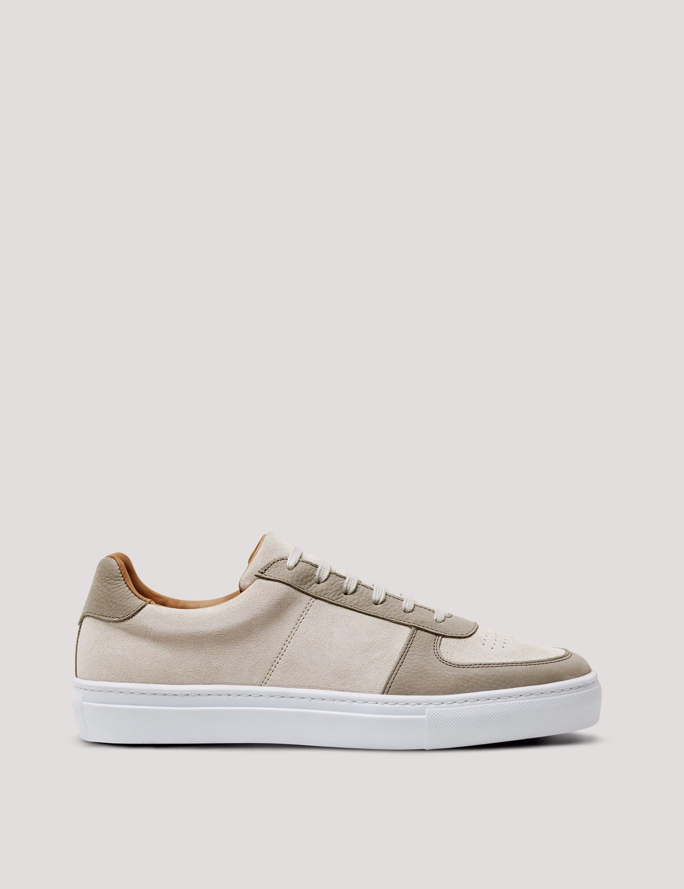Men's Ivory Leather Court Trainer | Hawes and Curtis