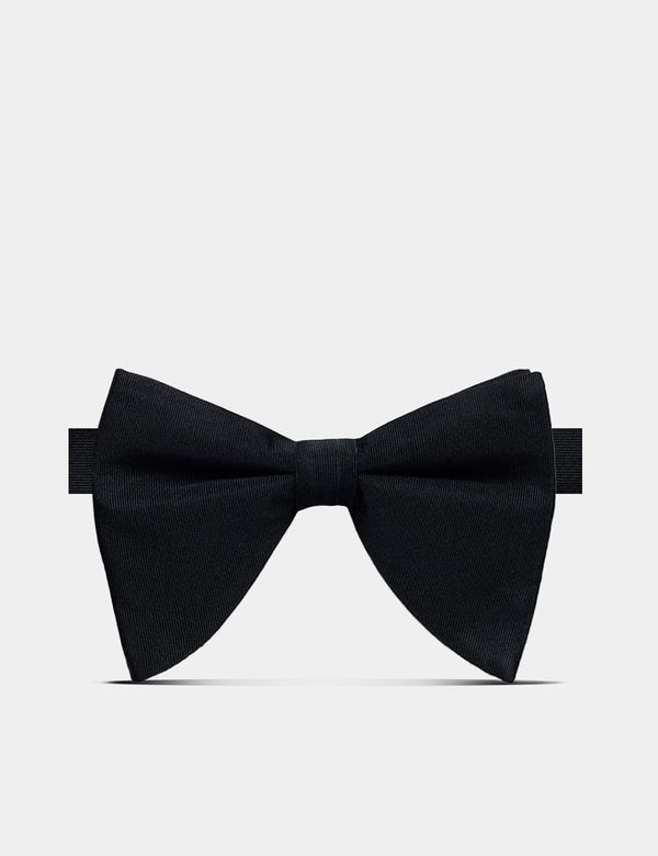 Men's Black Repp Silk Large Bow Tie – Ready Tied | Hawes & Curtis