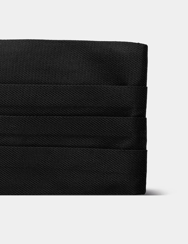 Kummerbund aus gesponnener Seide – Schwarz | Hawes & Curtis