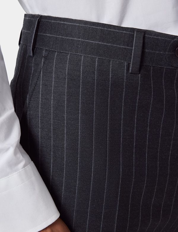 Men's Tailored Fit Charcoal Chalk Stripe Suit | Hawes & Curtis