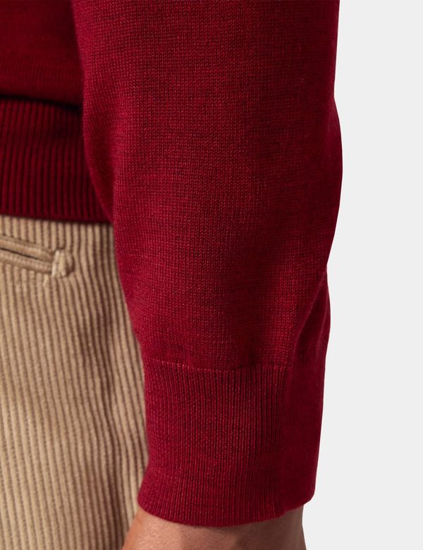 Men's Dark Red Crew Neck Jumper - Machine Washable | Hawes & Curtis