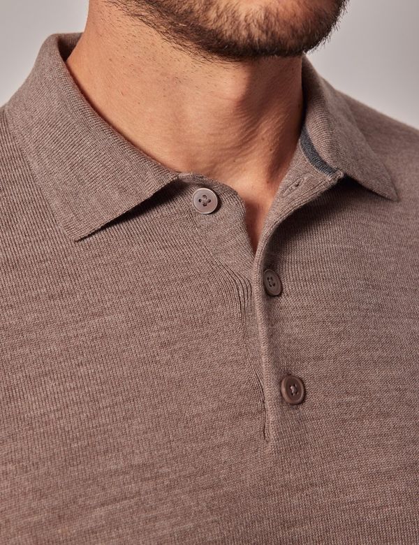 Men's Neutral Merino Polo Jumper - Machine Washable | Hawes & Curtis