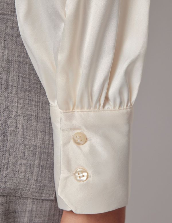 Womens Cream Satin Pussybow Blouse Hawes And Curtis