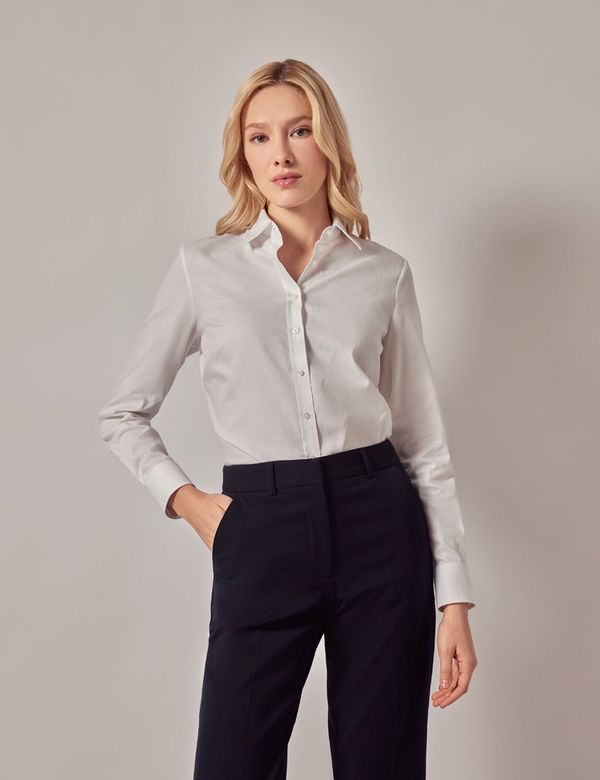 Women's White Jacquard Paisley Cotton Semi-Fitted Shirt | Hawes & Curtis