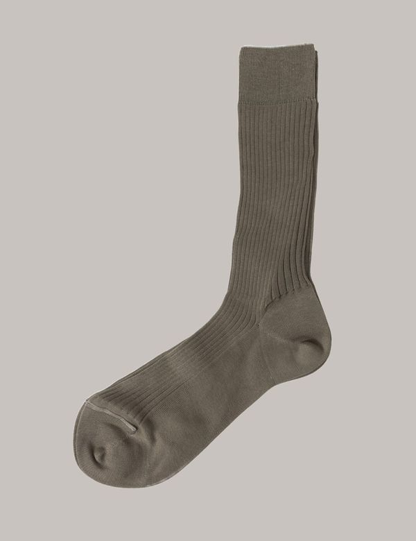 Men's Olive Plain Ribbed Cotton Socks | Hawes & Curtis