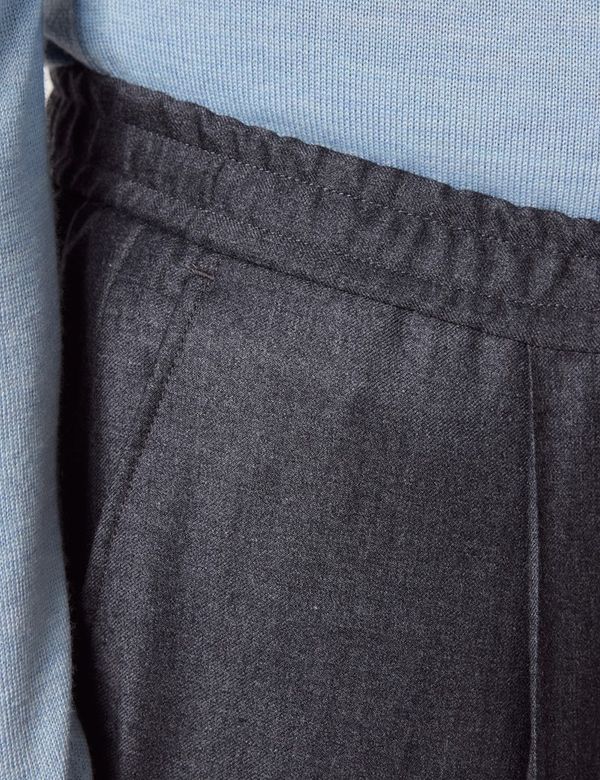 Men's Dark Grey Pleated Drawstring Pants| Hawes and Curtis